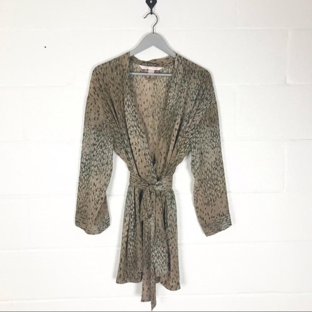 Victoria’s Secret Sheer Leopard Print Robe One Size - Gem